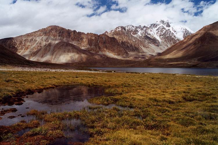 Discovering Mount Nasir Khushraw: A Tajik Treasure Simerg – Insights ...