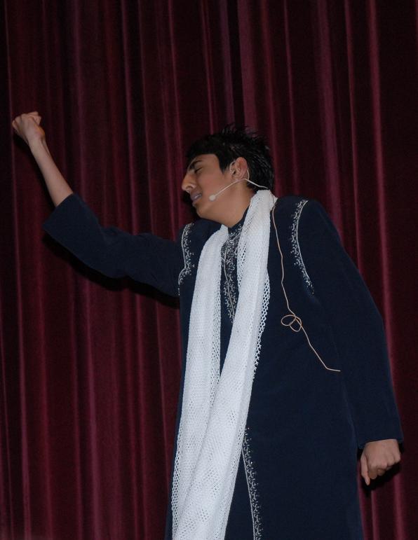 “A Nazrana For You” by Zain Velji « Simerg – Insights from Around the World