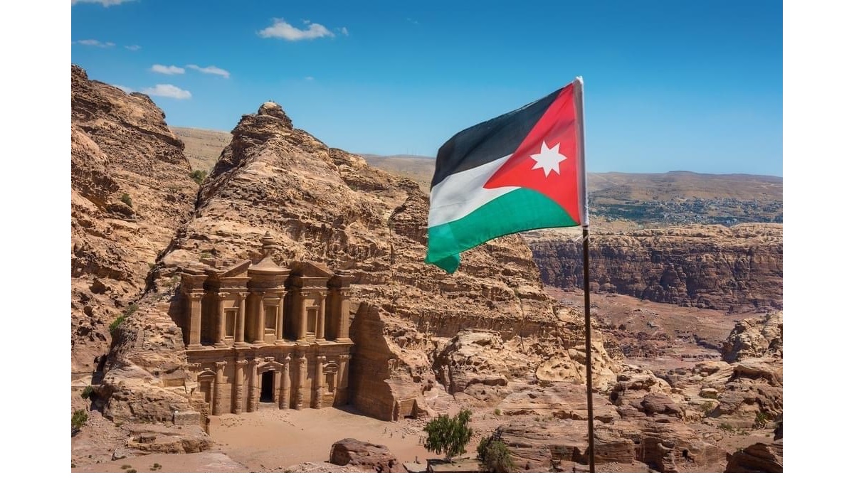 The Fatimid Caliphate is Represented in the Flag of the Hashemite ...