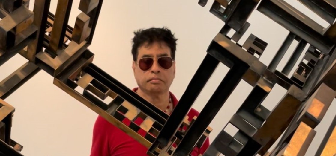 Simerg Artistic Expressions: Exclusive Interview with Famed Pakistani ...